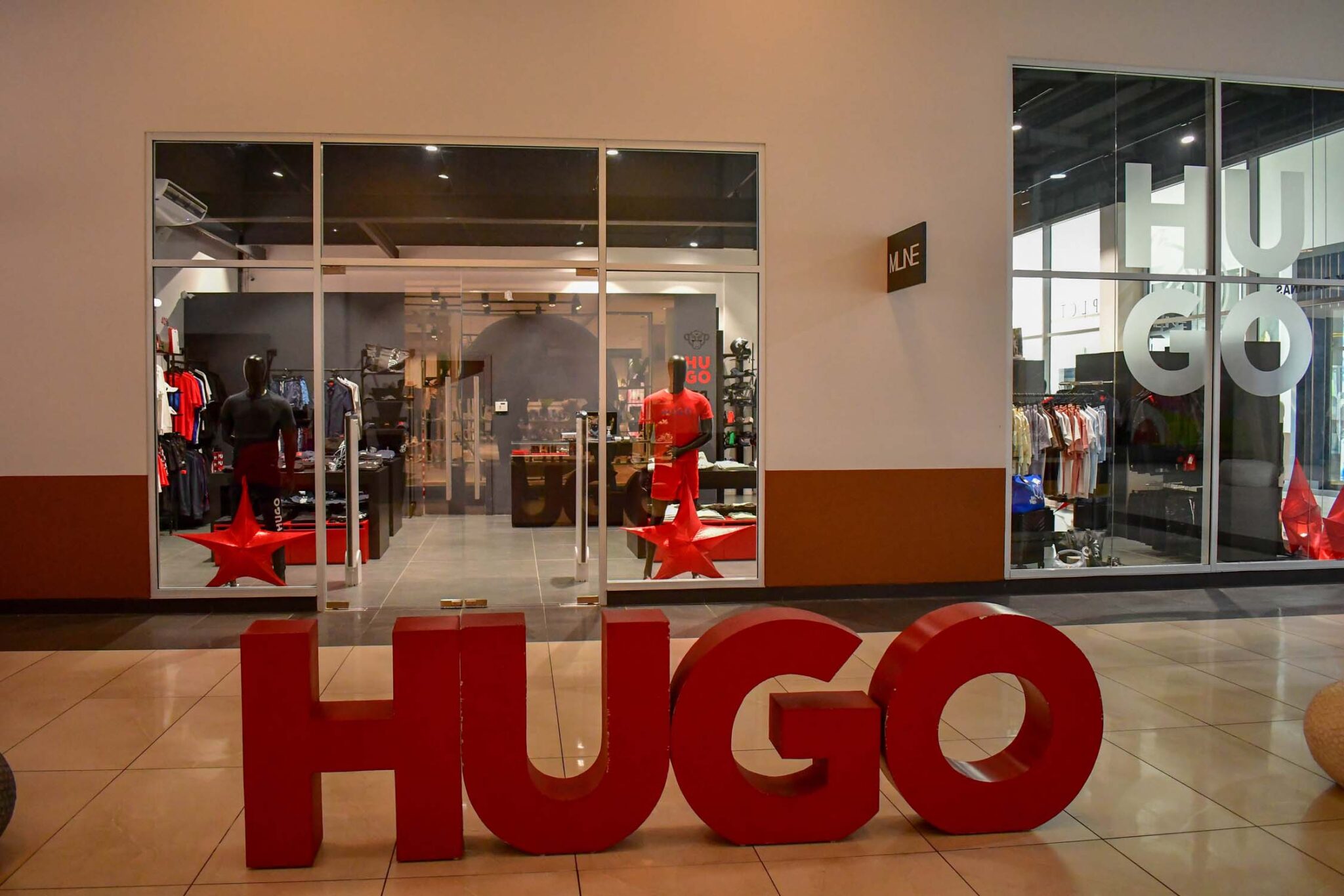 HUGO – International Mall of Suriname